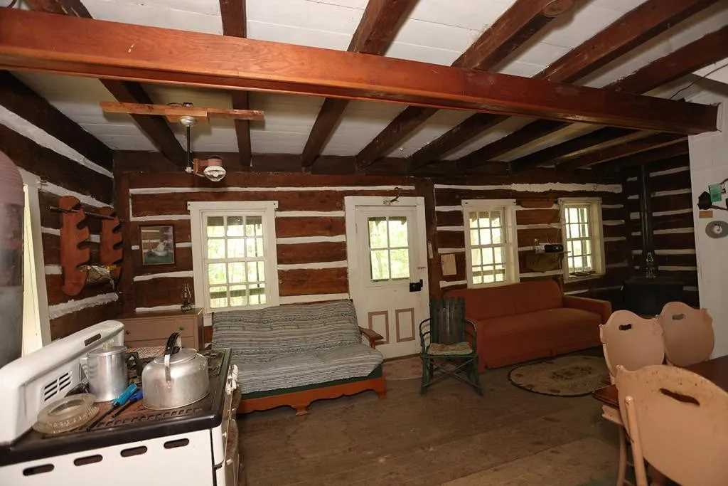 c. 1834 Log Cabin in Hesston, PA - Old House Dreams