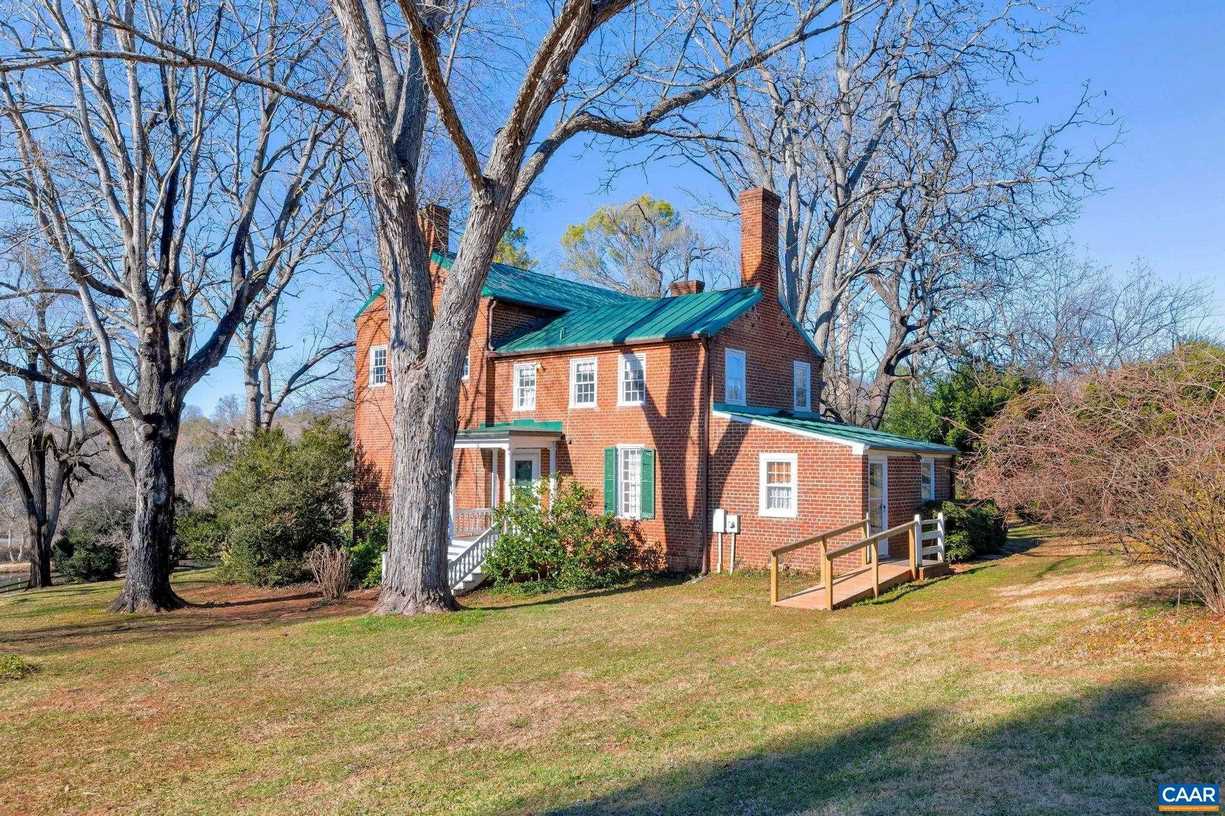 c. 1803 Federal in Charlottesville, VA - Old House Dreams
