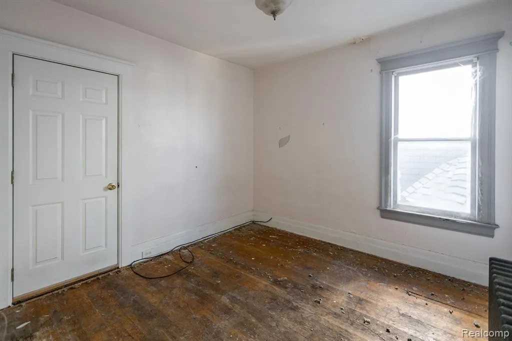 1909 in Detroit, MI - Old House Dreams