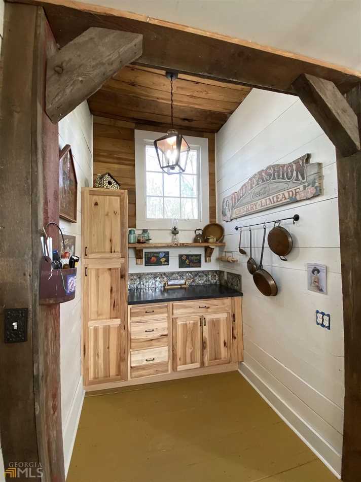 1857 Greek Revival in Pine Mountain, GA - Old House Dreams