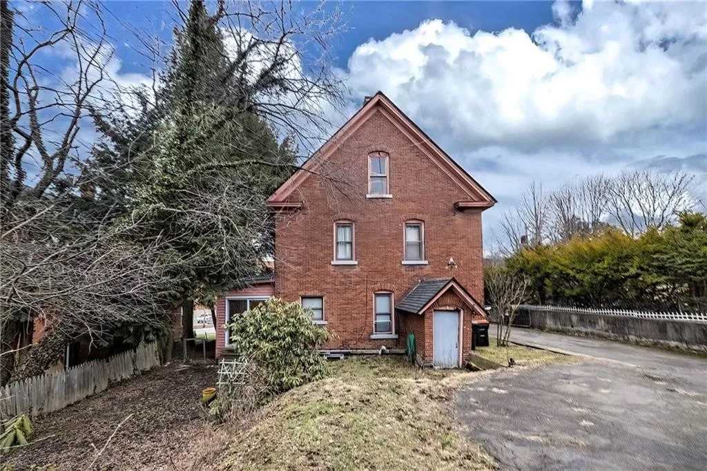 Queen Anne in Corry, PA - Old House Dreams