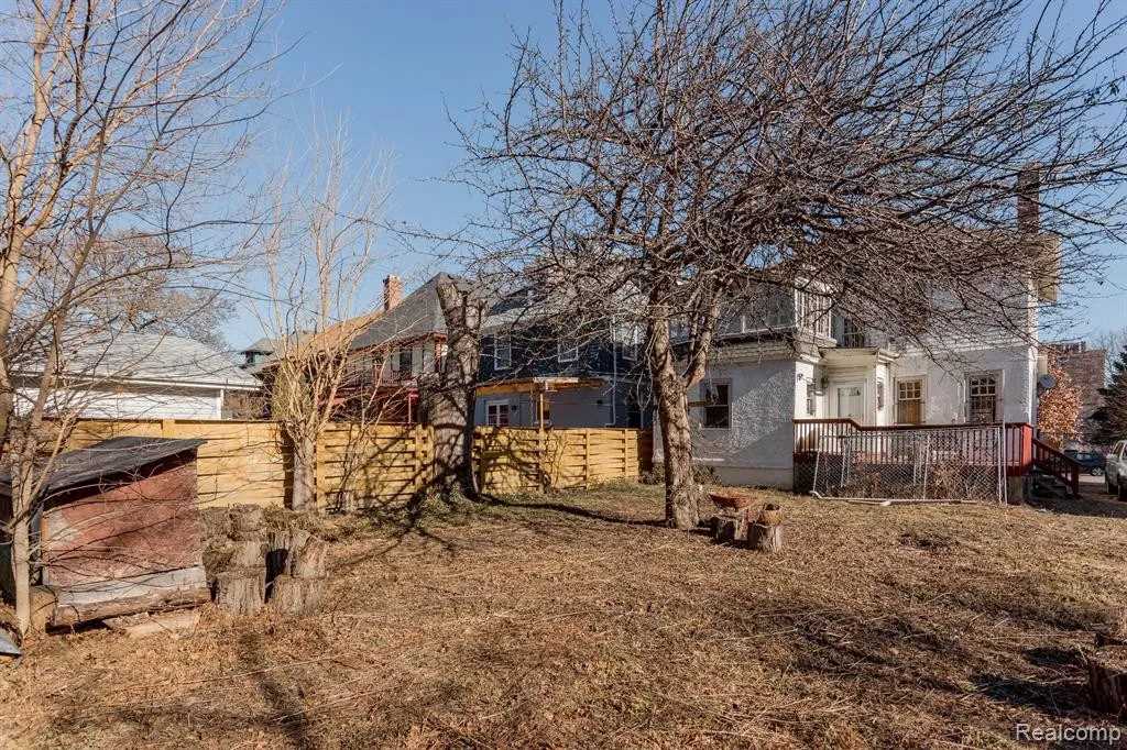 1909 in Detroit, MI - Old House Dreams