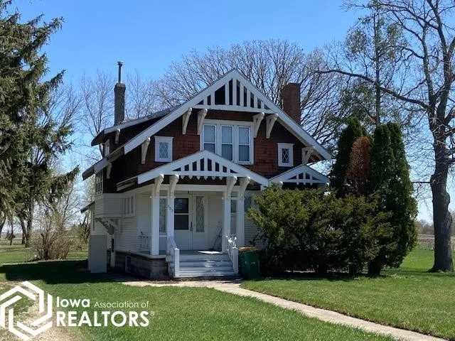 1913 Craftsman in Corwith, IA - Old House Dreams