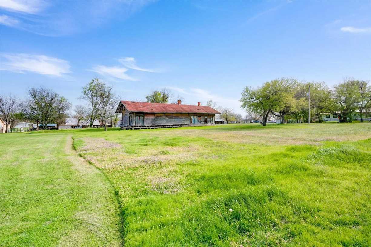 1875 Train Depot in Kopperl, TX - Old House Dreams