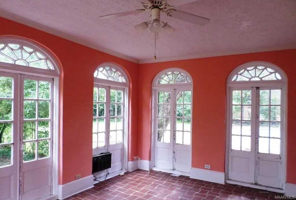 Colonial Revival in Montgomery, AL - Old House Dreams