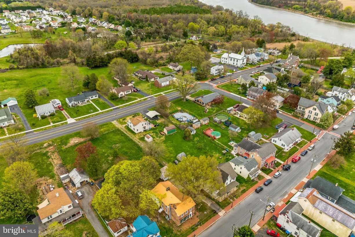 c. 1751 in Saint Georges, DE - Old House Dreams