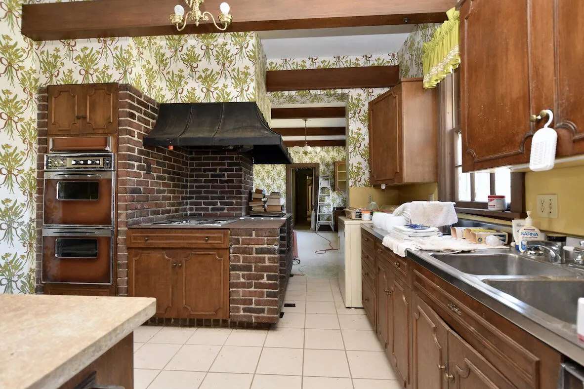 1912 Colonial Revival in Wilton, MN - Old House Dreams