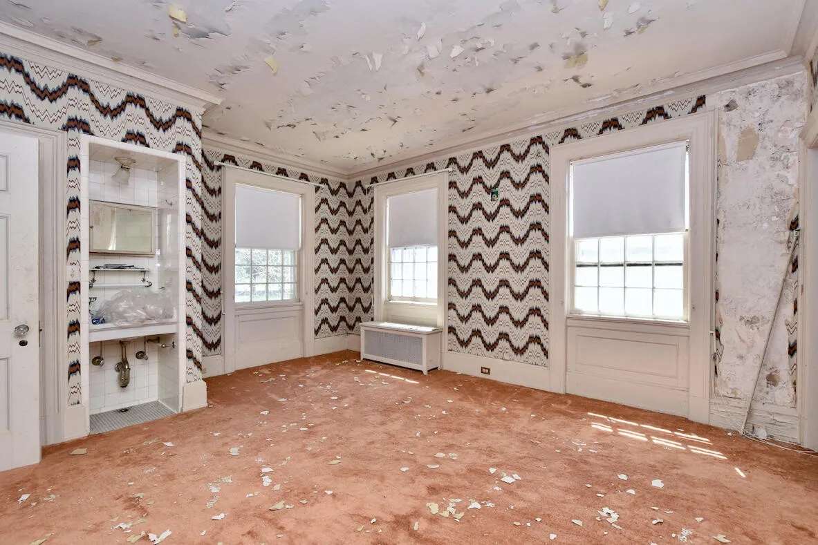 1912 Colonial Revival in Wilton, MN - Old House Dreams