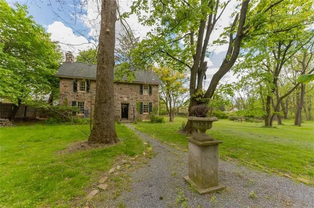 c. 1780 in Lower Saucon Township, PA - Old House Dreams