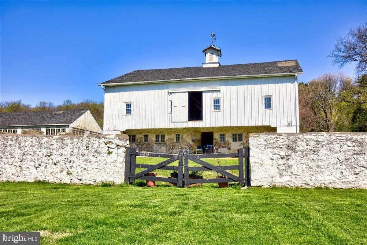 c. 1850 Barn in Malvern, PA - Old House Dreams