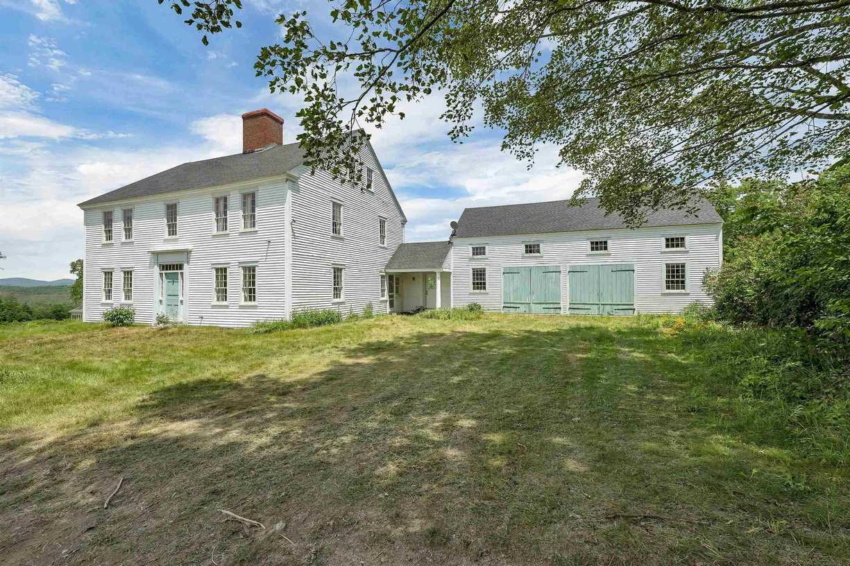 c. 1775 in Barnstead, NH - Old House Dreams