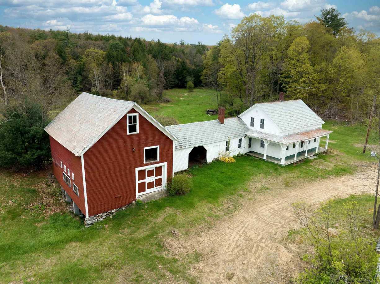 Winchester, NH - Old House Dreams