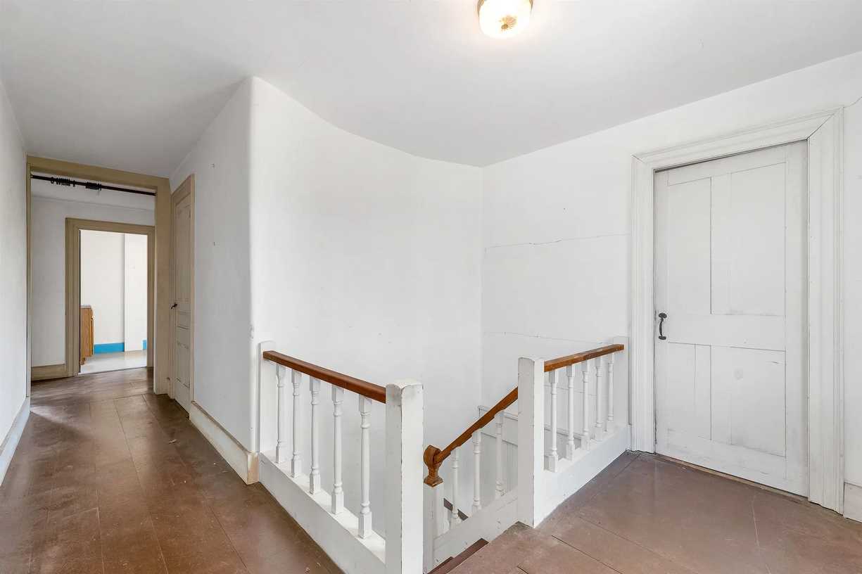 c. 1775 in Barnstead, NH - Old House Dreams