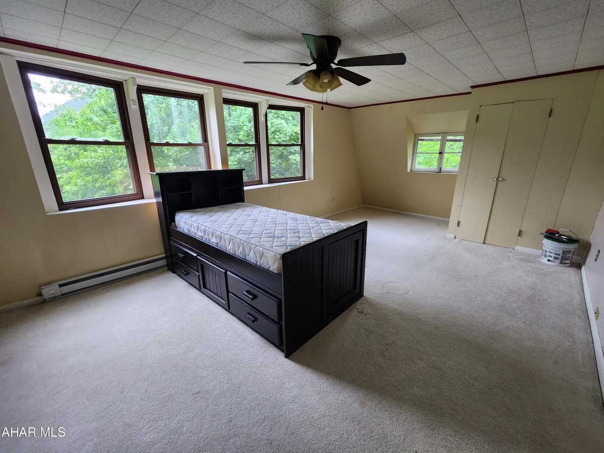 Shingle in Williamsburg, PA - Old House Dreams