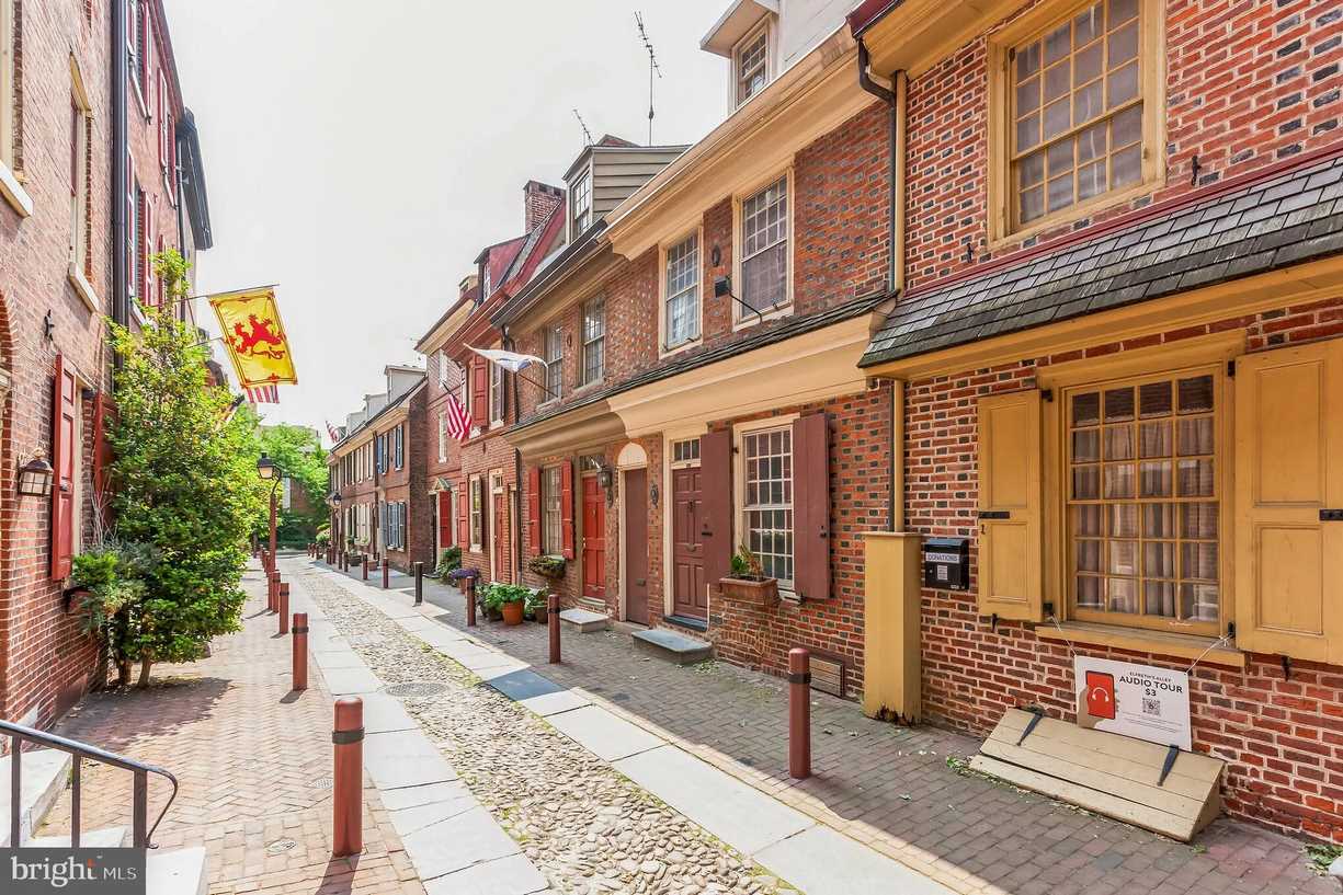1728 in Philadelphia, PA - Old House Dreams