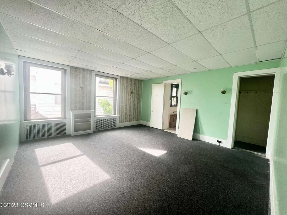 1914 Colonial Revival in Shamokin, PA - Old House Dreams