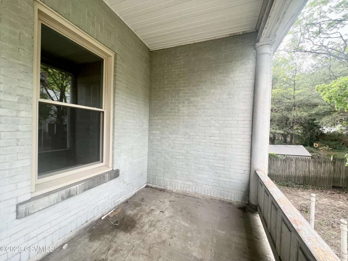 1914 Colonial Revival in Shamokin, PA - Old House Dreams