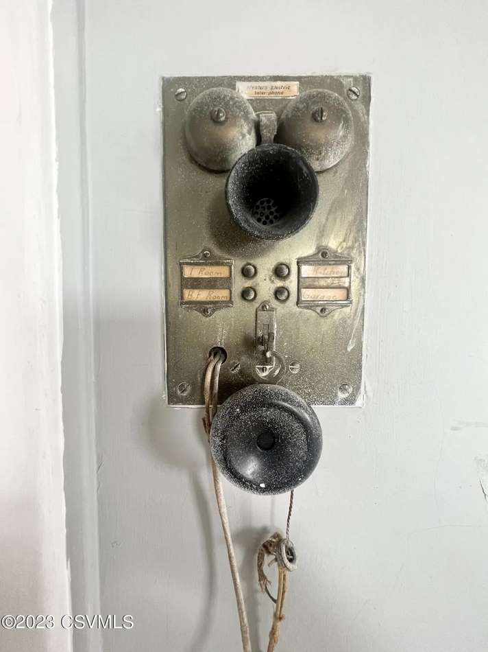 1914 Colonial Revival in Shamokin, PA - Old House Dreams