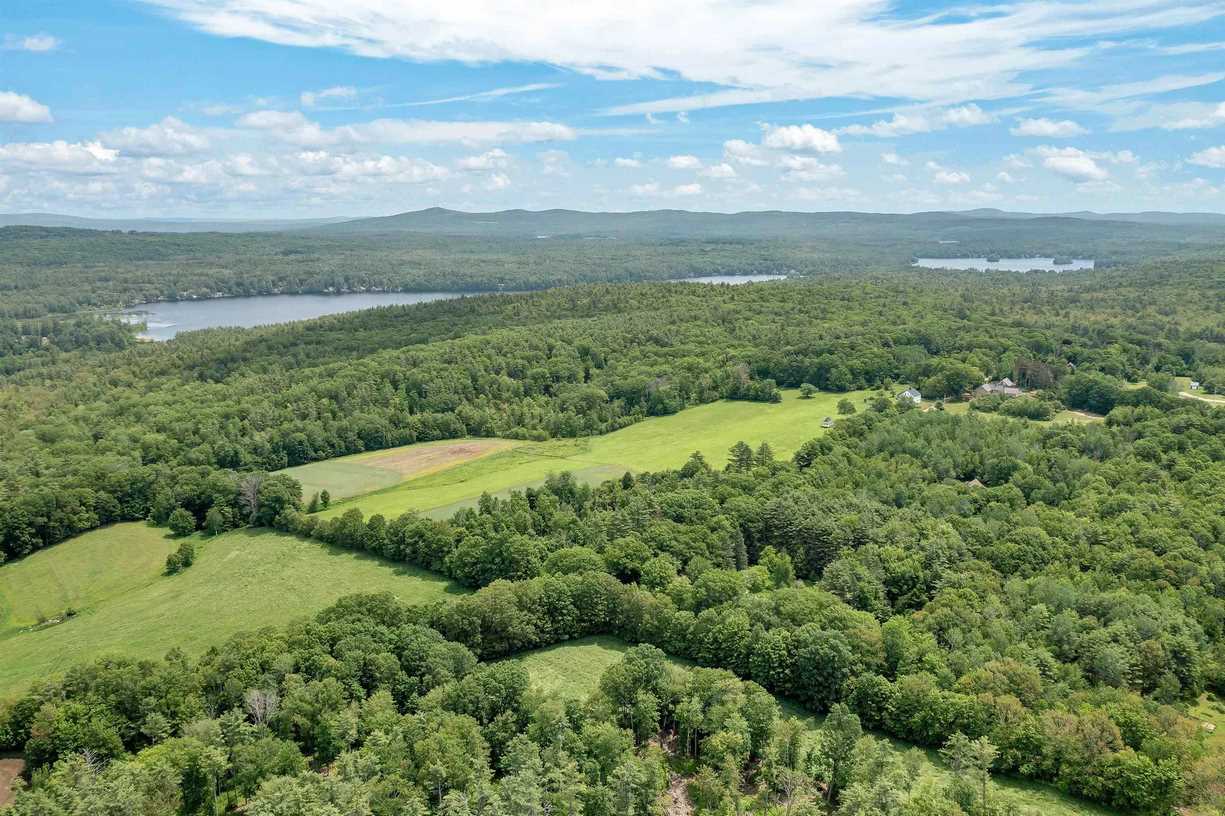 c. 1775 in Barnstead, NH - Old House Dreams