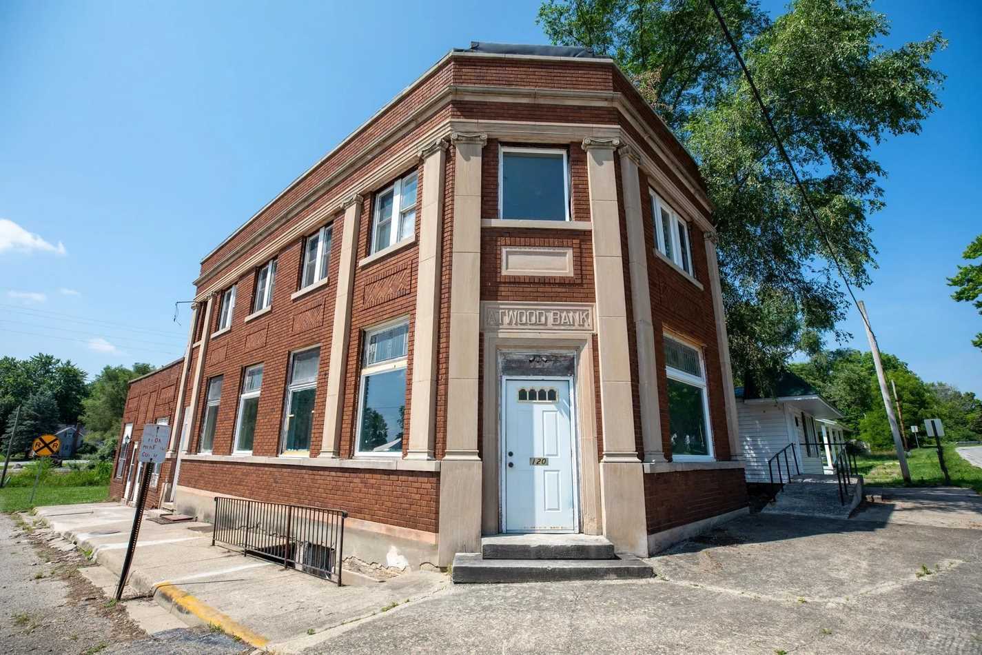 1900 Bank in Atwood, IN - Old House Dreams