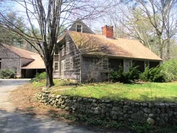 c. 1716 in Townsend, MA - Old House Dreams
