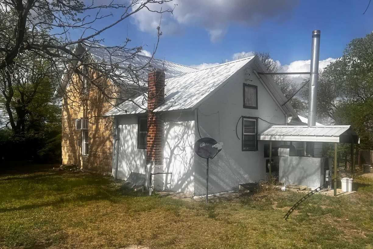 c. 1878 in Glade, KS - Old House Dreams