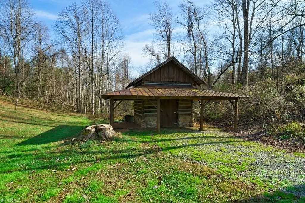 Traphill, NC - Old House Dreams
