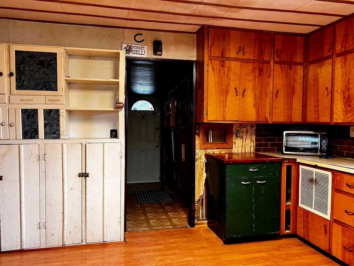 c. 1878 in Glade, KS - Old House Dreams