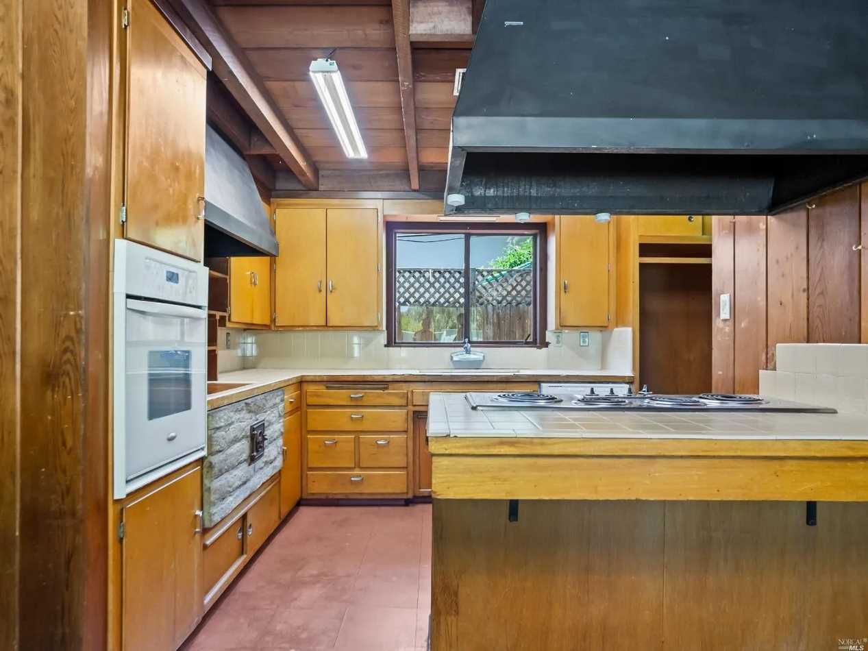 1957 Contemporary in Santa Rosa, CA - Old House Dreams