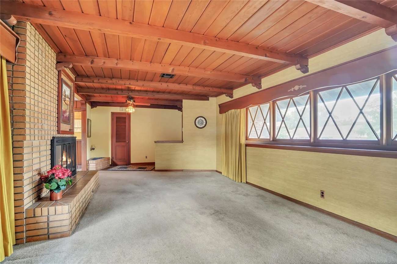 1958 Styled Ranch in Tulsa, OK - Old House Dreams