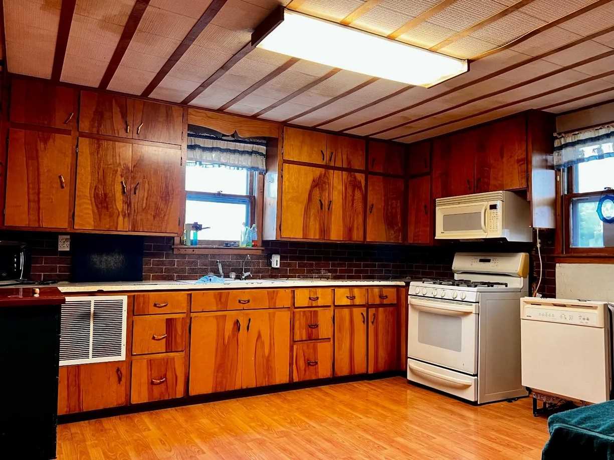 c. 1878 in Glade, KS - Old House Dreams