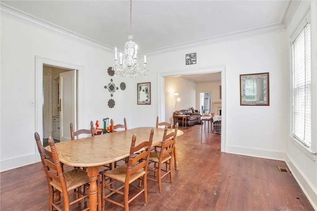 c. 1920 Colonial Revival in Manchester, GA - Old House Dreams