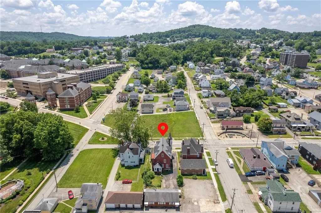 California, PA - Old House Dreams