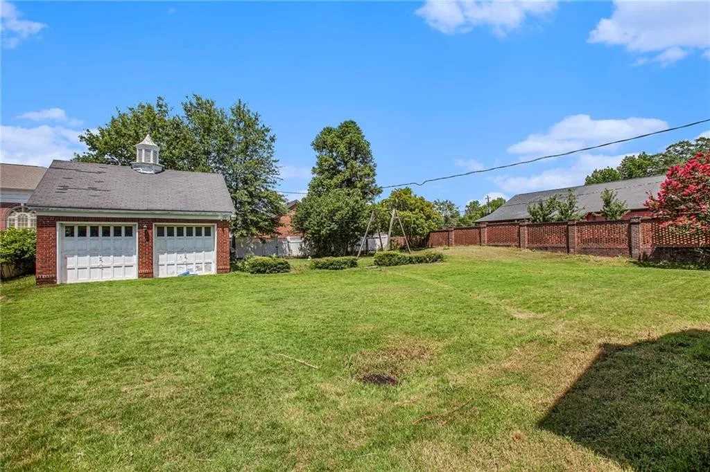 c. 1920 Colonial Revival in Manchester, GA - Old House Dreams