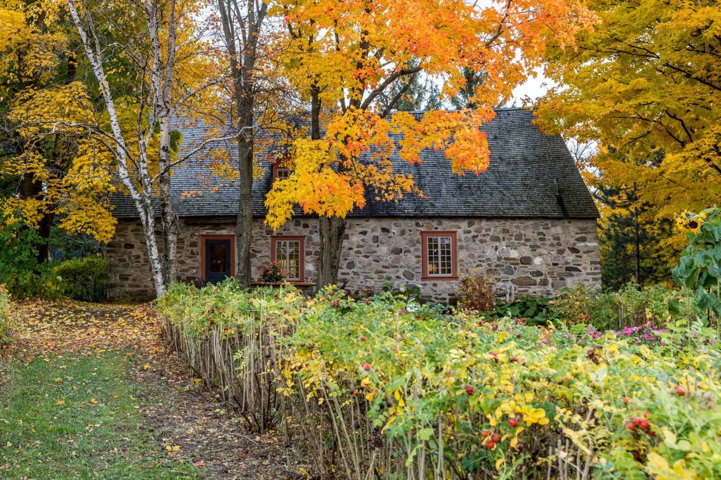1678 in Sainte-Famille-de-l’Île-d’Orléans, Quebec - Old House Dreams