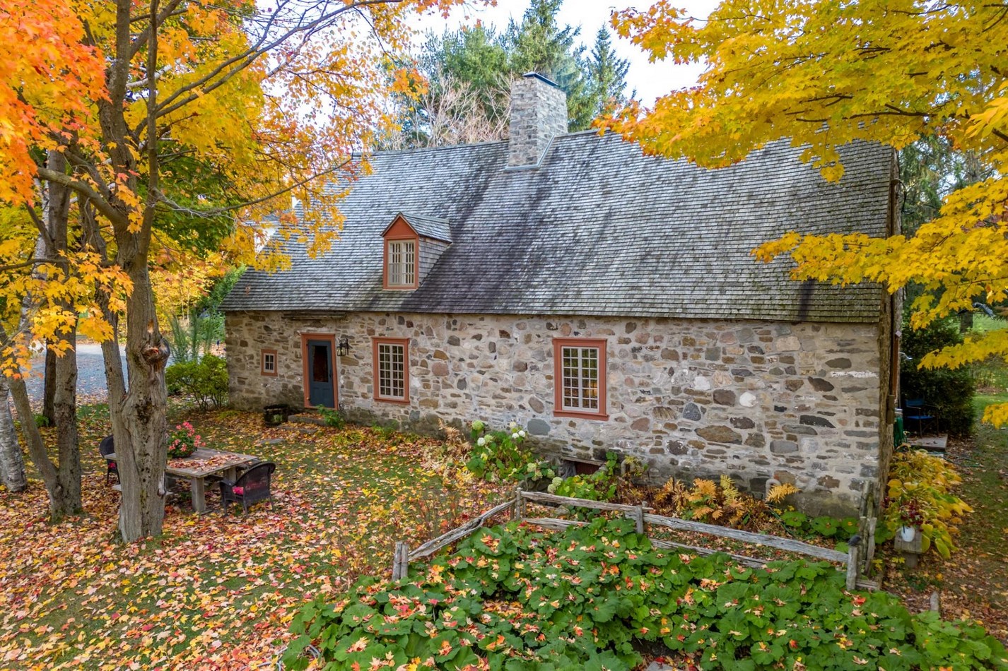 1678 in Sainte-Famille-de-l’Île-d’Orléans, Quebec - Old House Dreams
