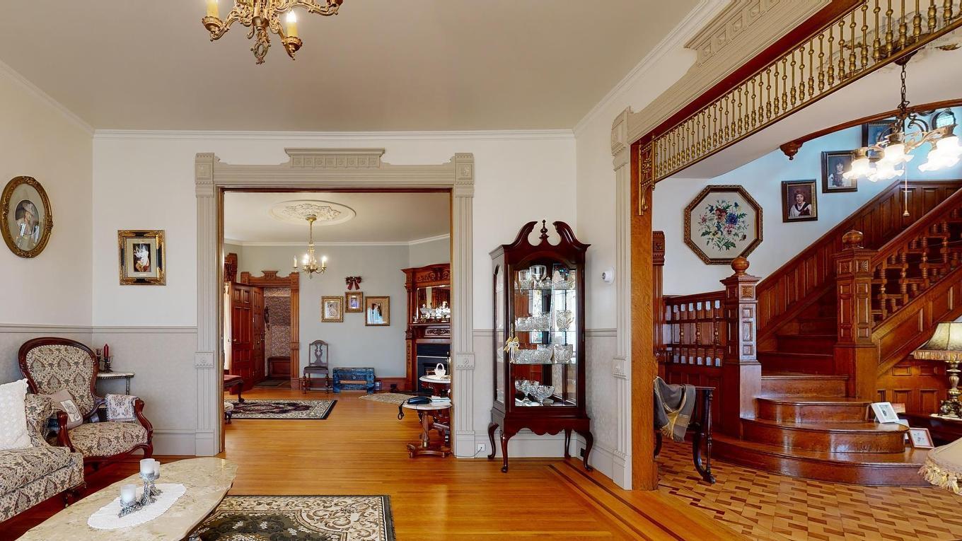 1898 Queen Anne in Digby, Nova Scotia - Old House Dreams