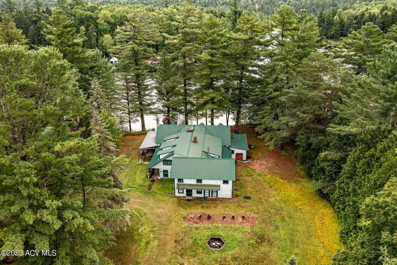 c. 1890 in Owls Head, NY - Old House Dreams