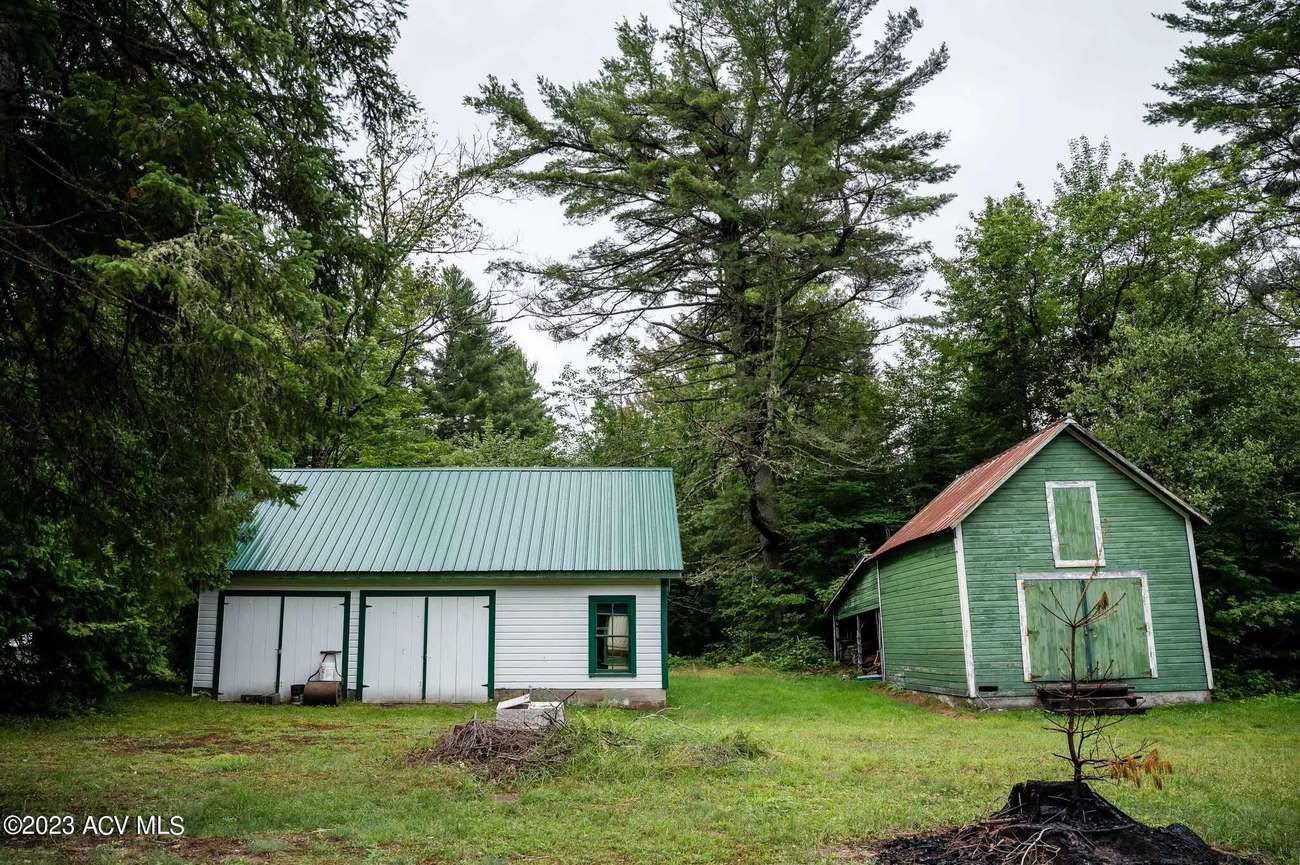 c. 1890 in Owls Head, NY - Old House Dreams