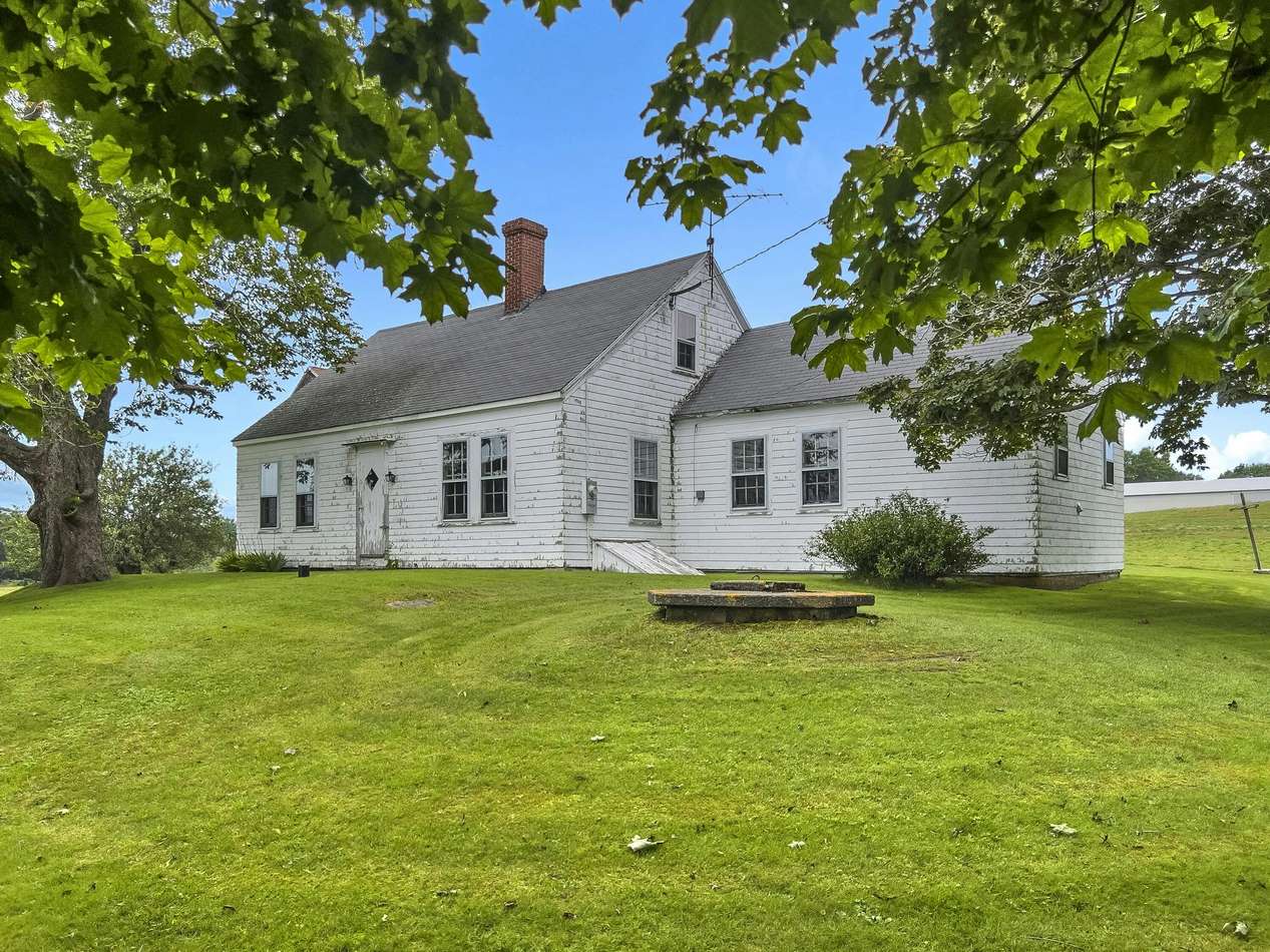 Cushing, ME - Old House Dreams