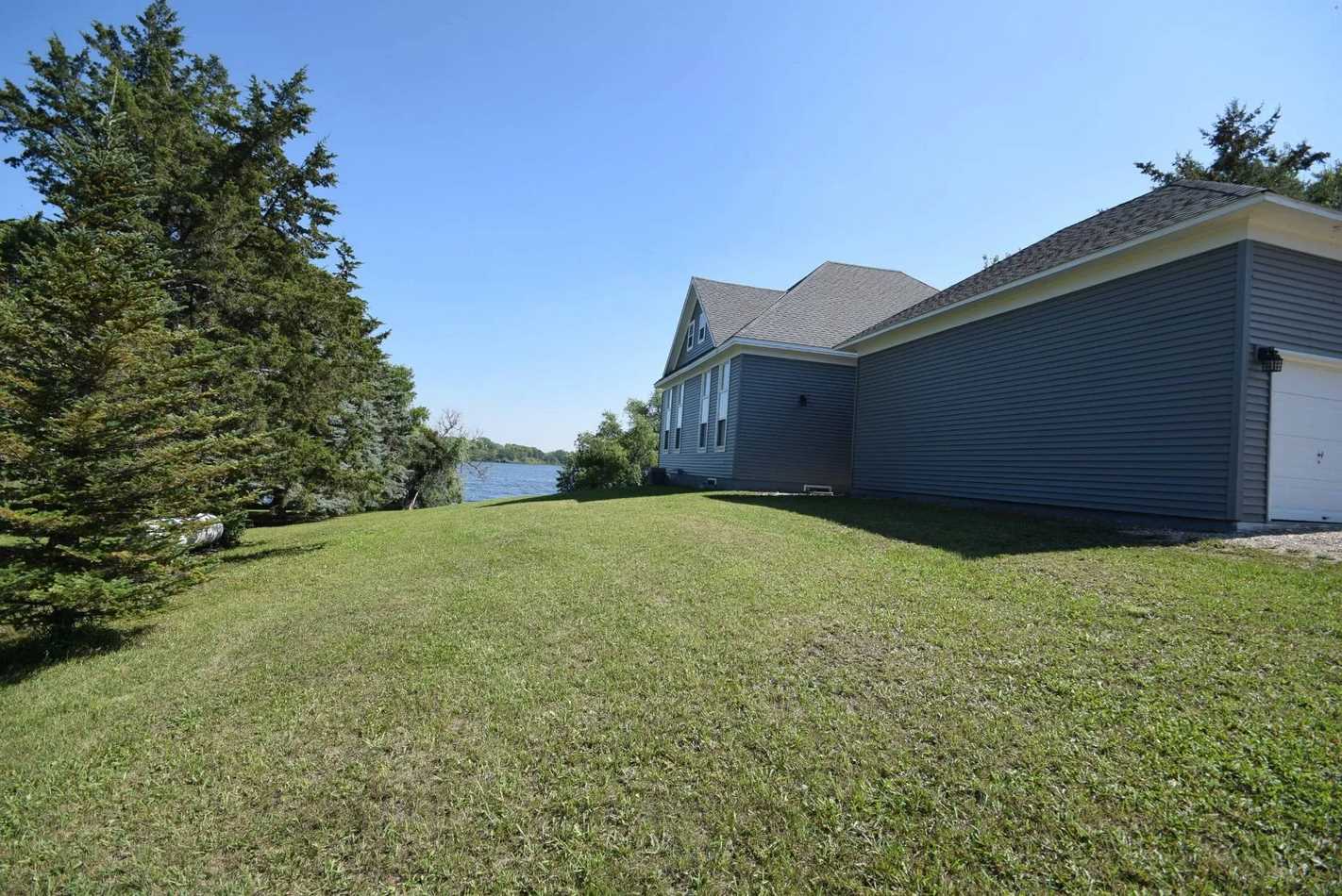 School in Veblen, SD - Old House Dreams
