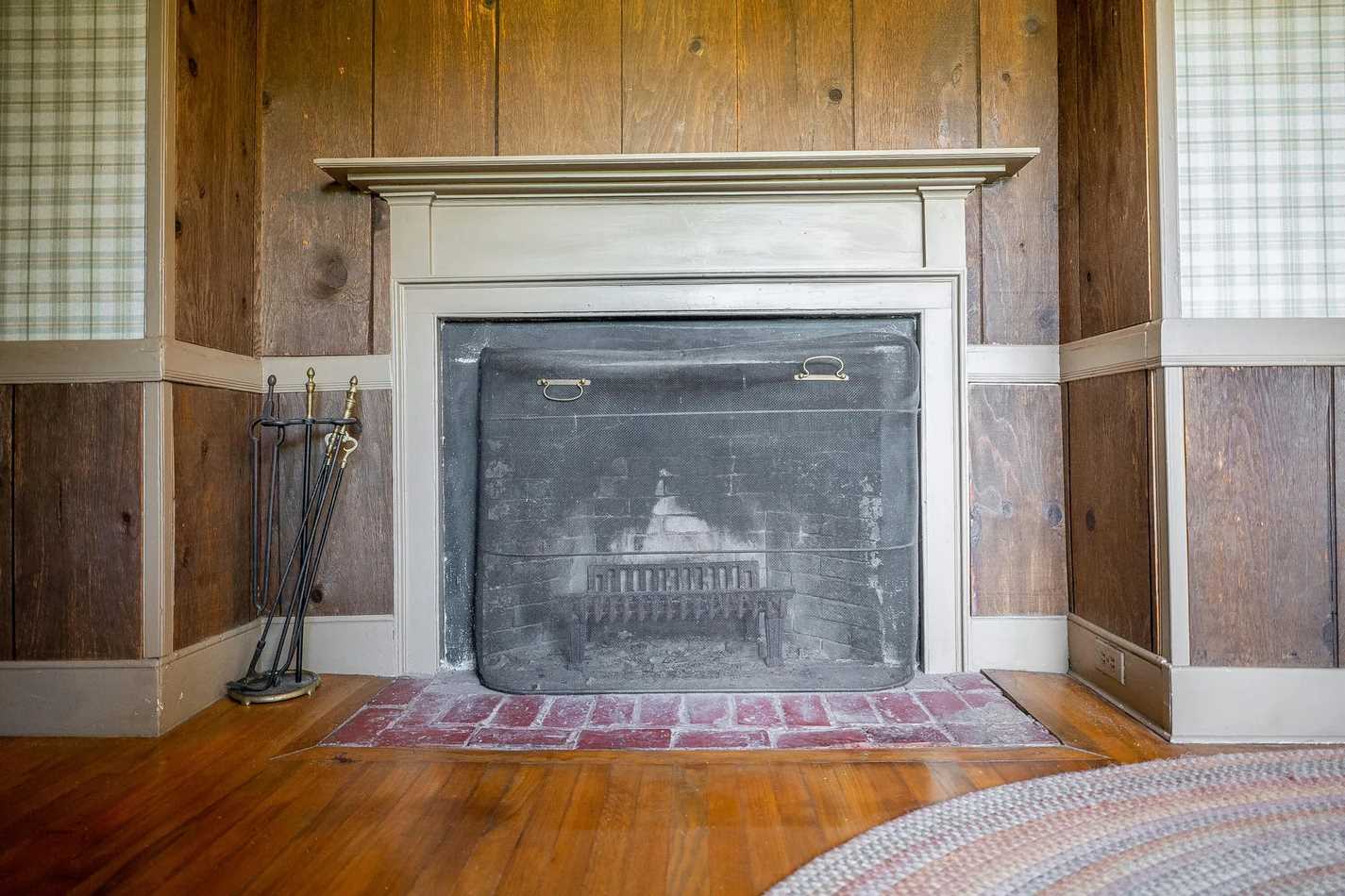 Buxton, ME - Old House Dreams