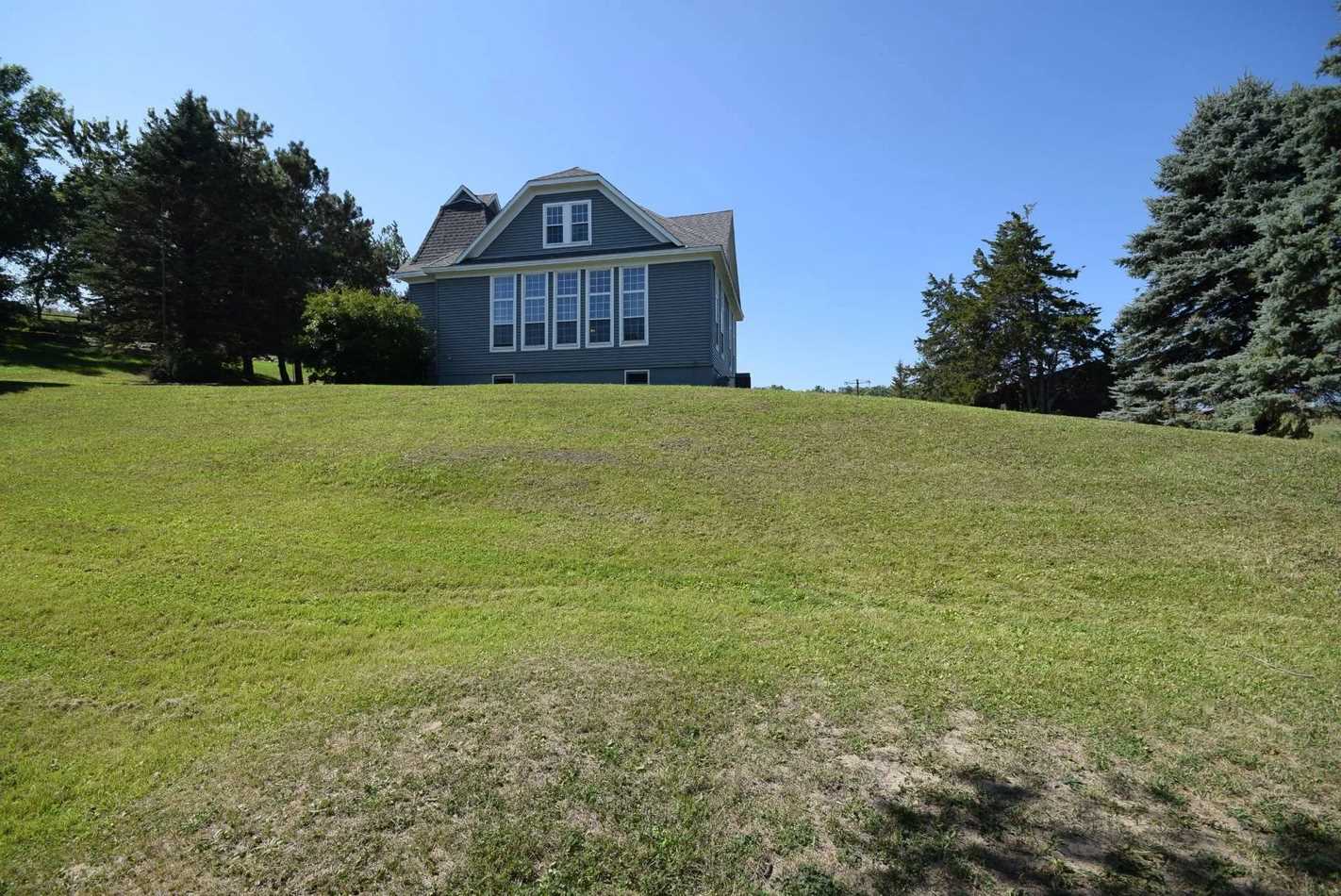School in Veblen, SD - Old House Dreams