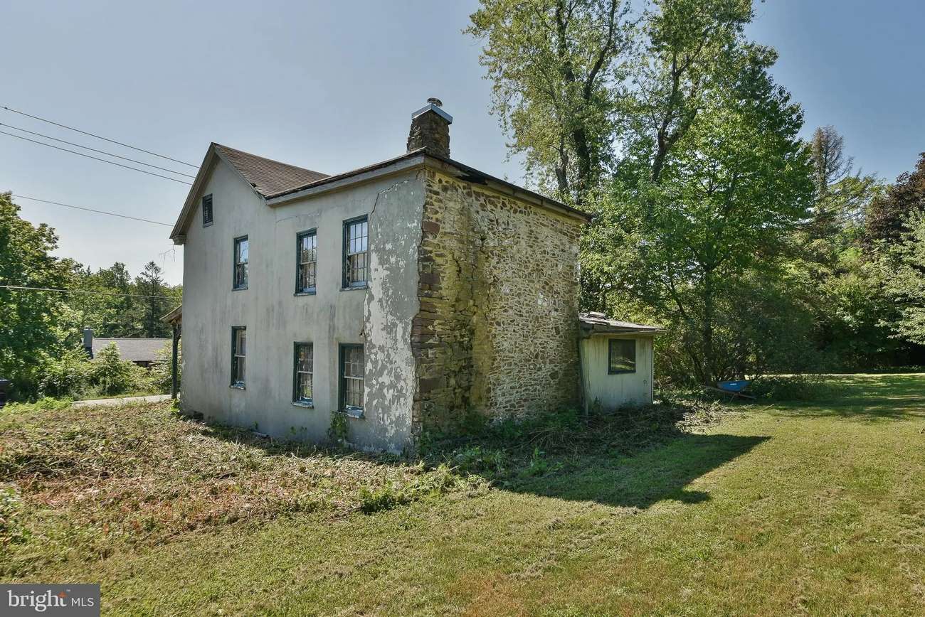 1797 in Hilltown, PA - Old House Dreams