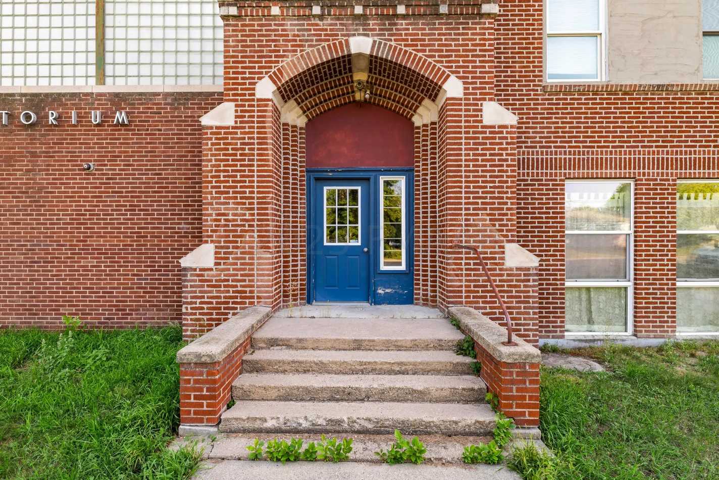 1903 School in Hunter, ND - Old House Dreams