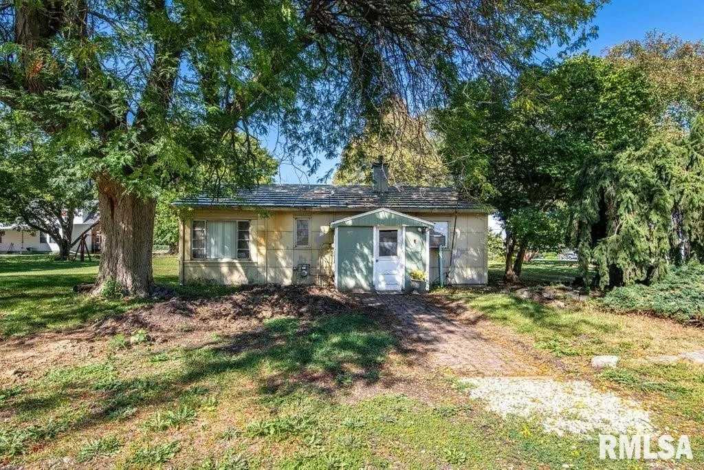 1948 Lustron in Davenport, IA - Old House Dreams