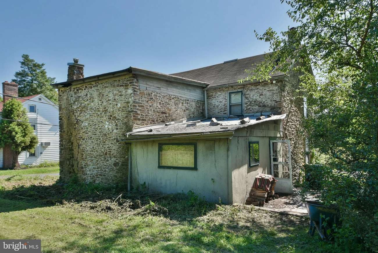 1797 in Hilltown, PA - Old House Dreams