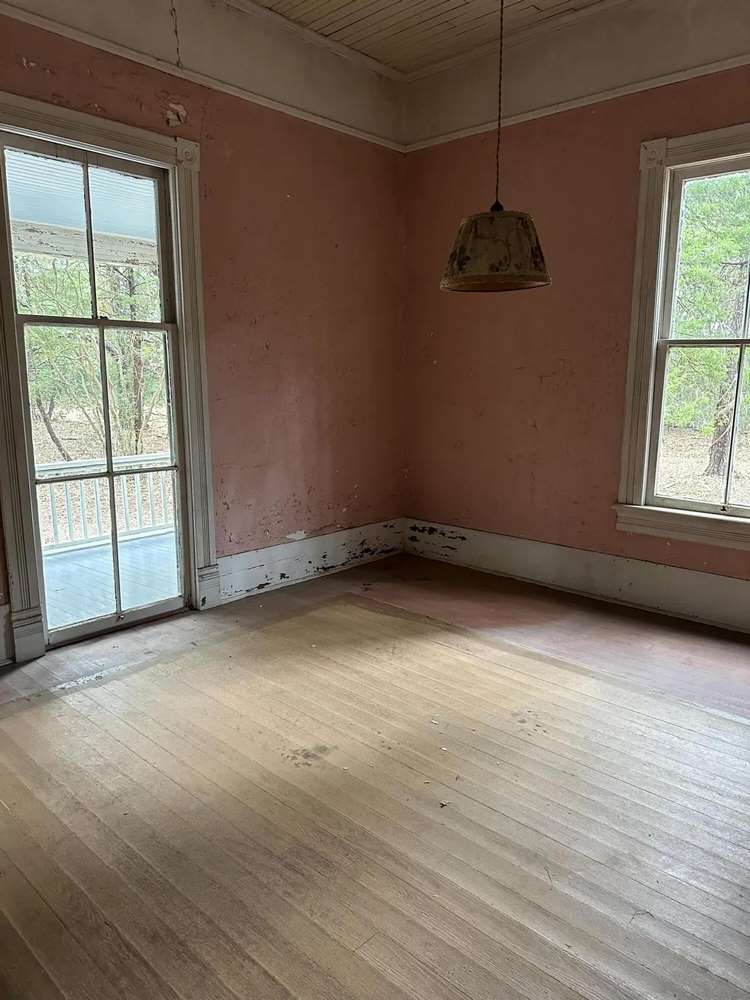 1910 in Sharon, GA - Old House Dreams