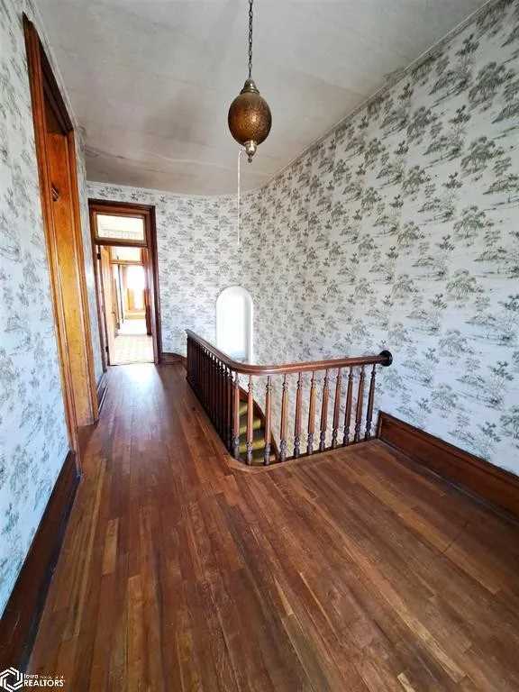 c. 1880 in Albia, IA - Old House Dreams