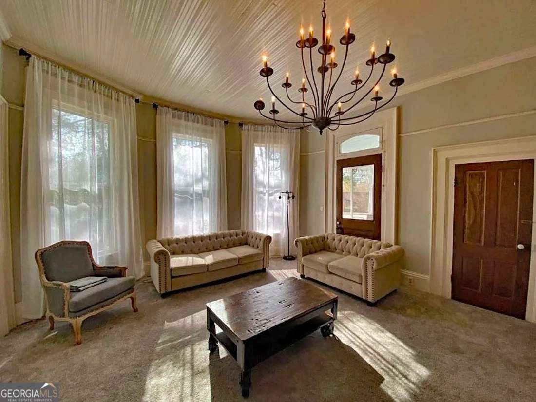 1892 Queen Anne in Hartwell, GA - Old House Dreams